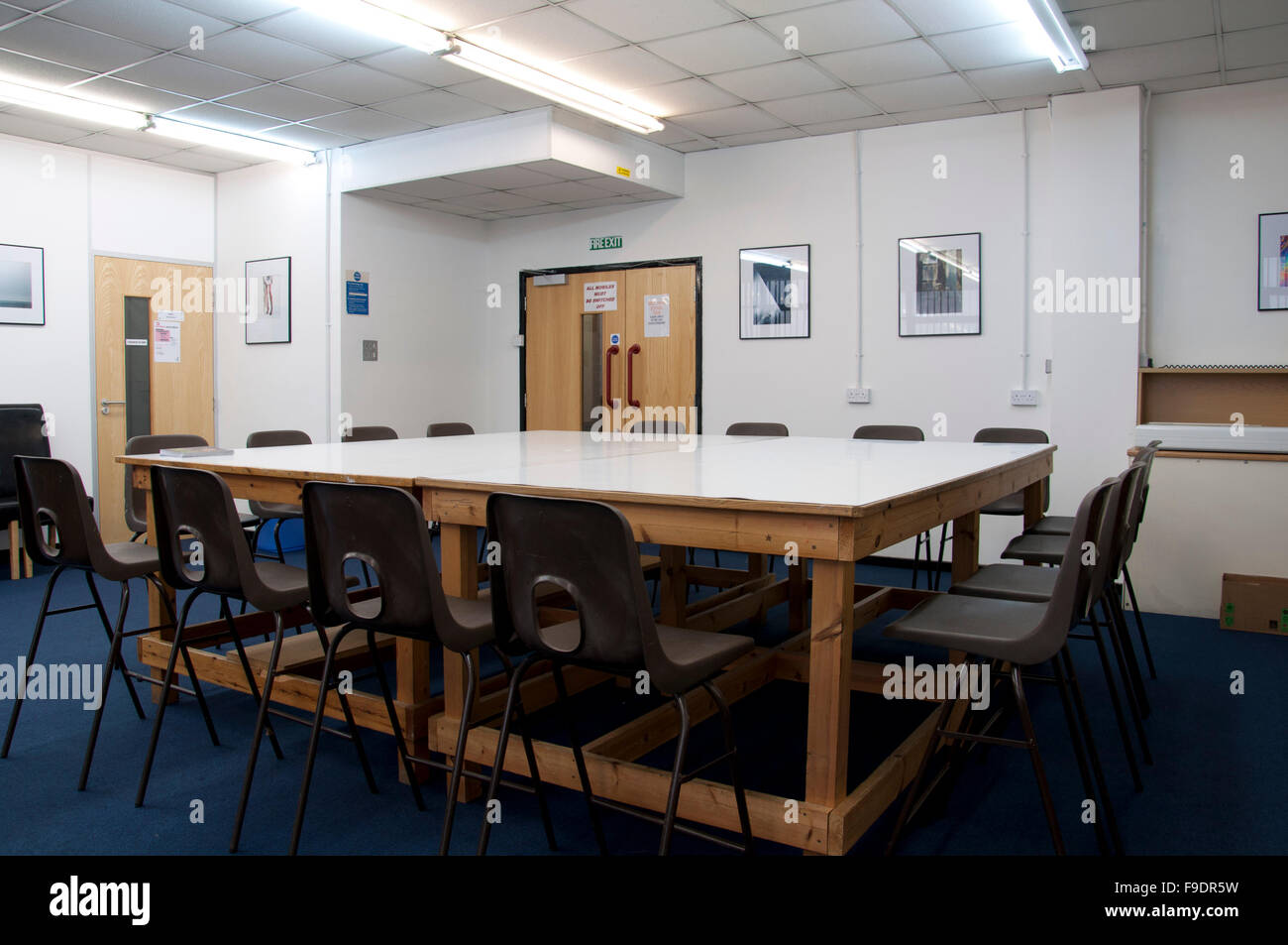 Group work hi-res stock photography and images - Alamy