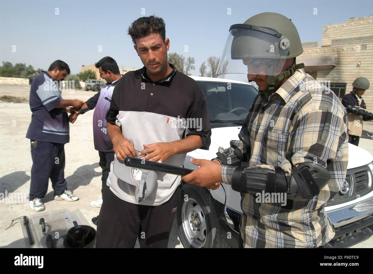 Nassiriya (Iraq) Italian Carabinieri of the MSU (Multinational ...