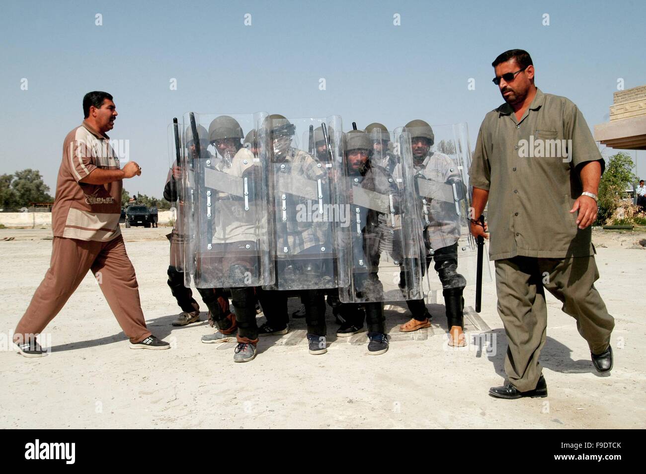 Nassiriya (Iraq) Italian Carabinieri of the MSU (Multinational ...