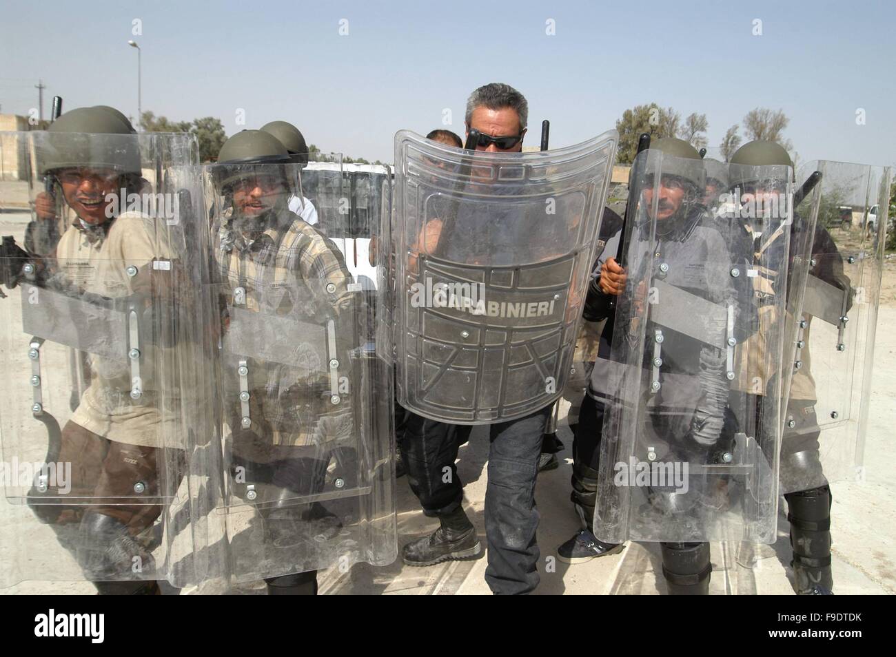 Nassiriya (Iraq) Italian Carabinieri of the MSU (Multinational ...