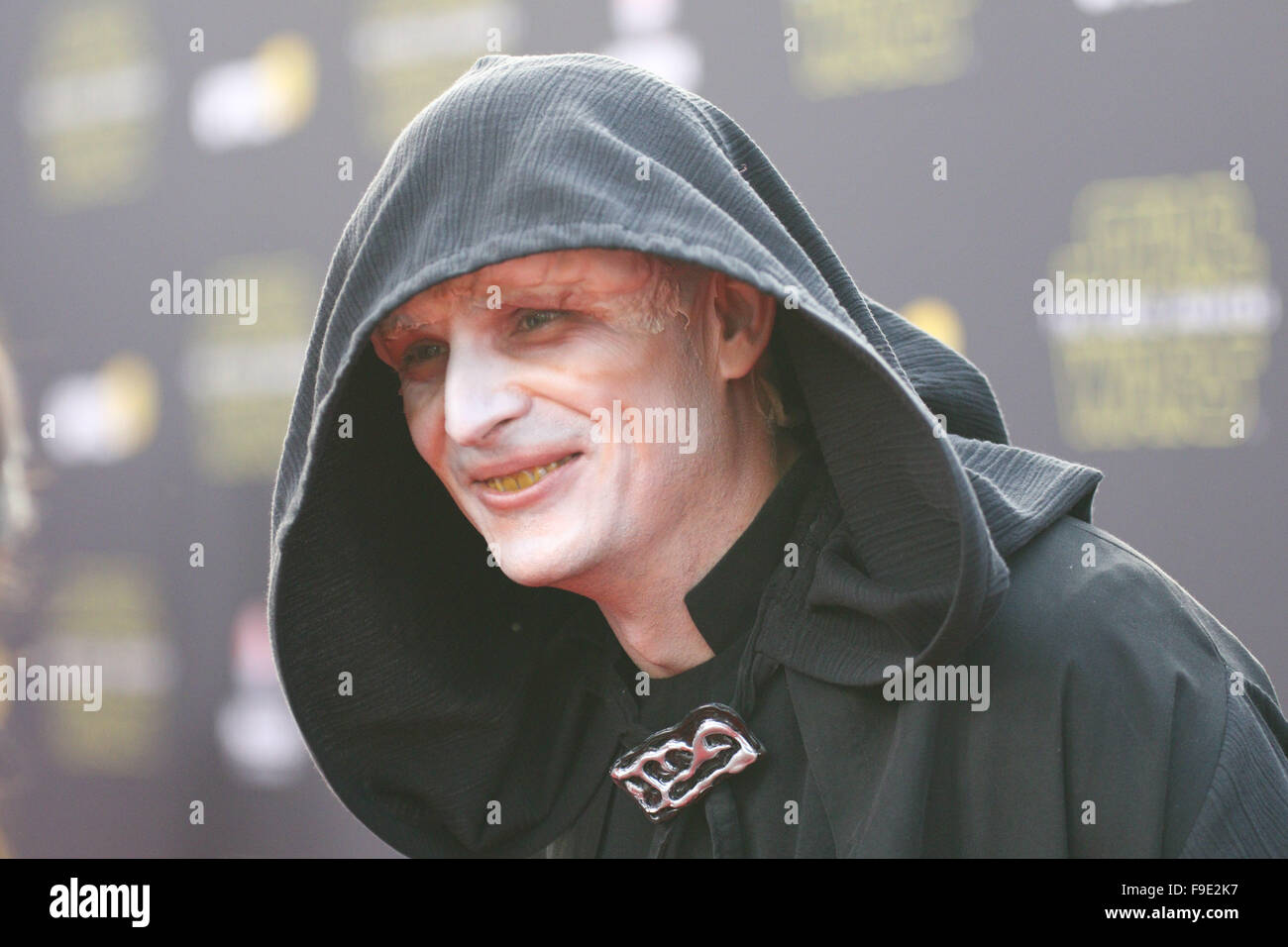 Sydney, Australia. 16 December 2015. Star Wars character ‘The Emperor ...