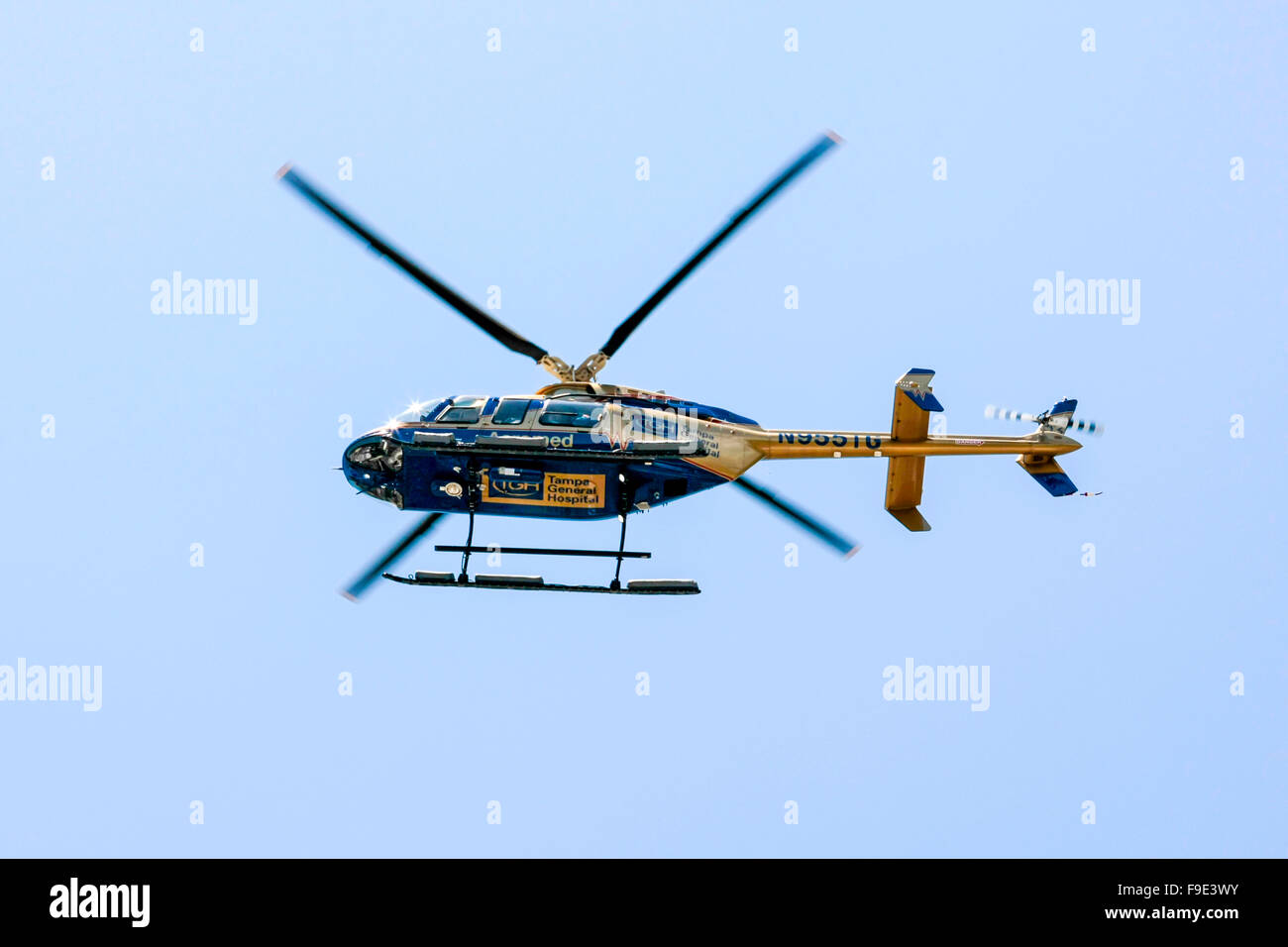 Bell jet ranger hi-res stock photography and images - Alamy
