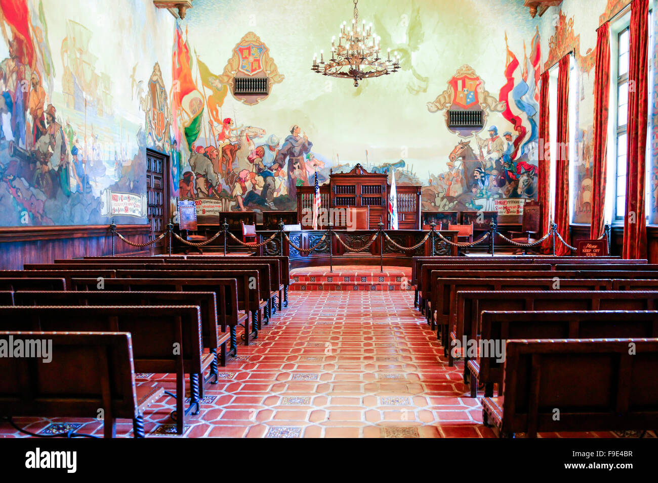 Court room usa hi-res stock photography and images - Alamy