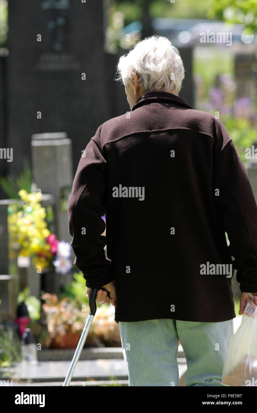 Visiting the graveyard hi-res stock photography and images - Alamy