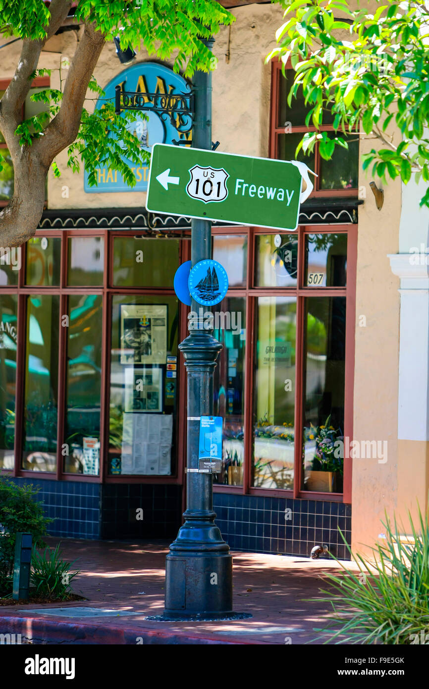 101 freeway sign hi-res stock photography and images - Alamy