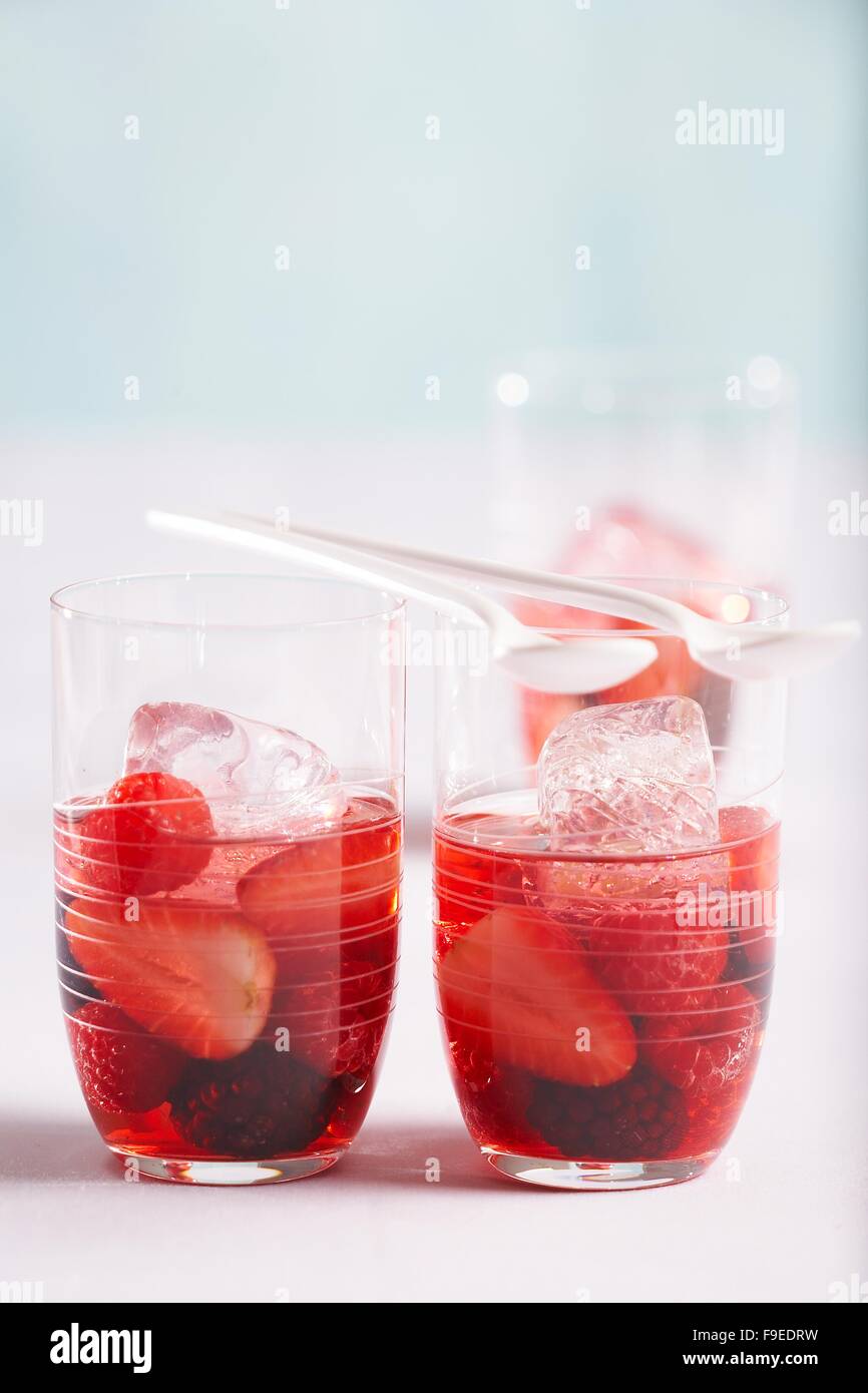 Forest Fruit Ice Tea Stock Photo - Alamy