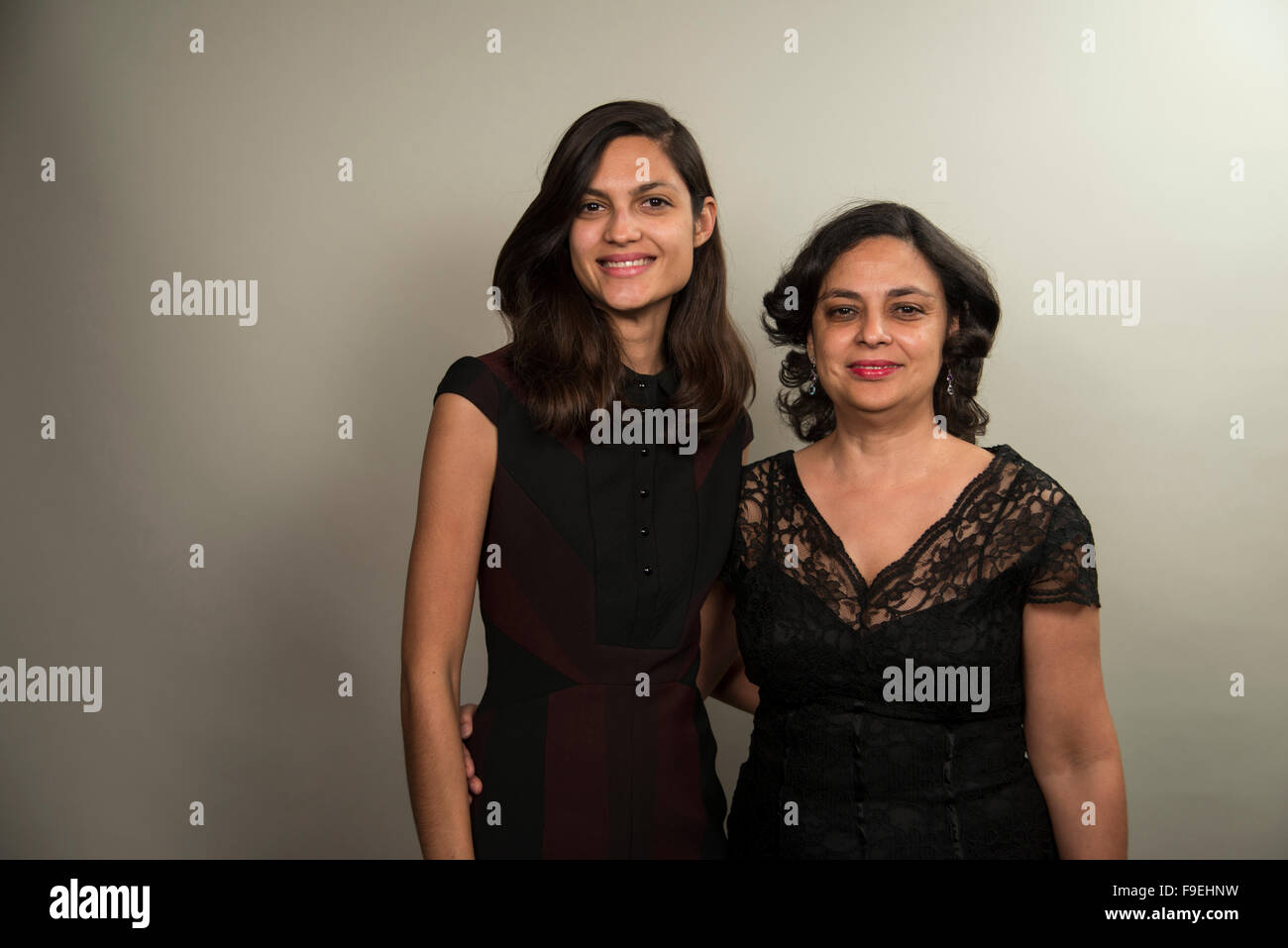 Cuban mother and child hi-res stock photography and images - Alamy