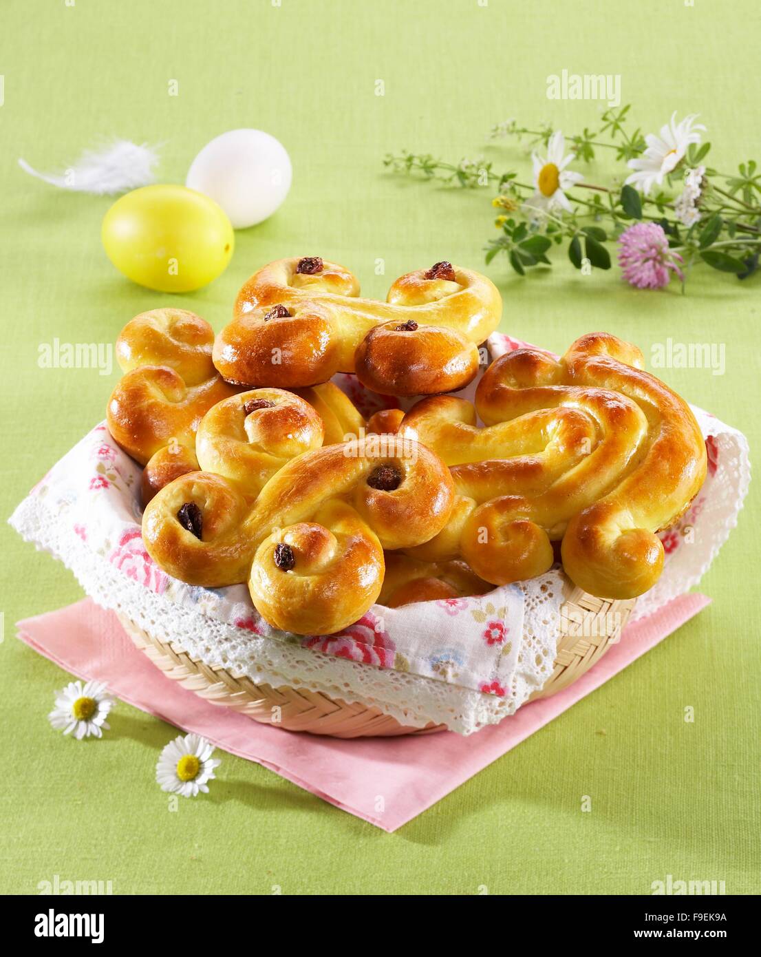 Easter saffron sweets hi-res stock photography and images - Alamy