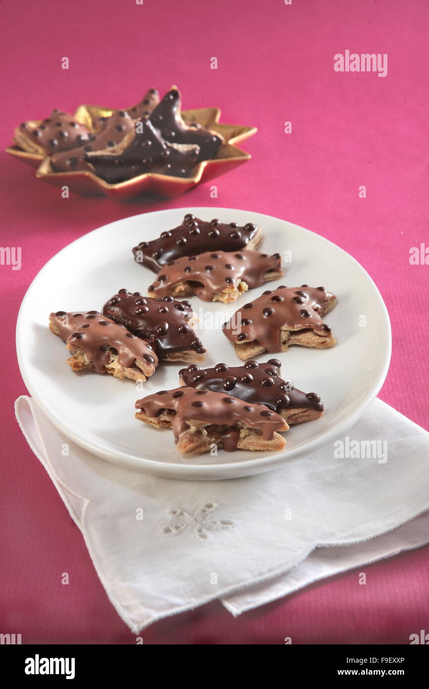 Stars with hazelnuts hi-res stock photography and images - Alamy