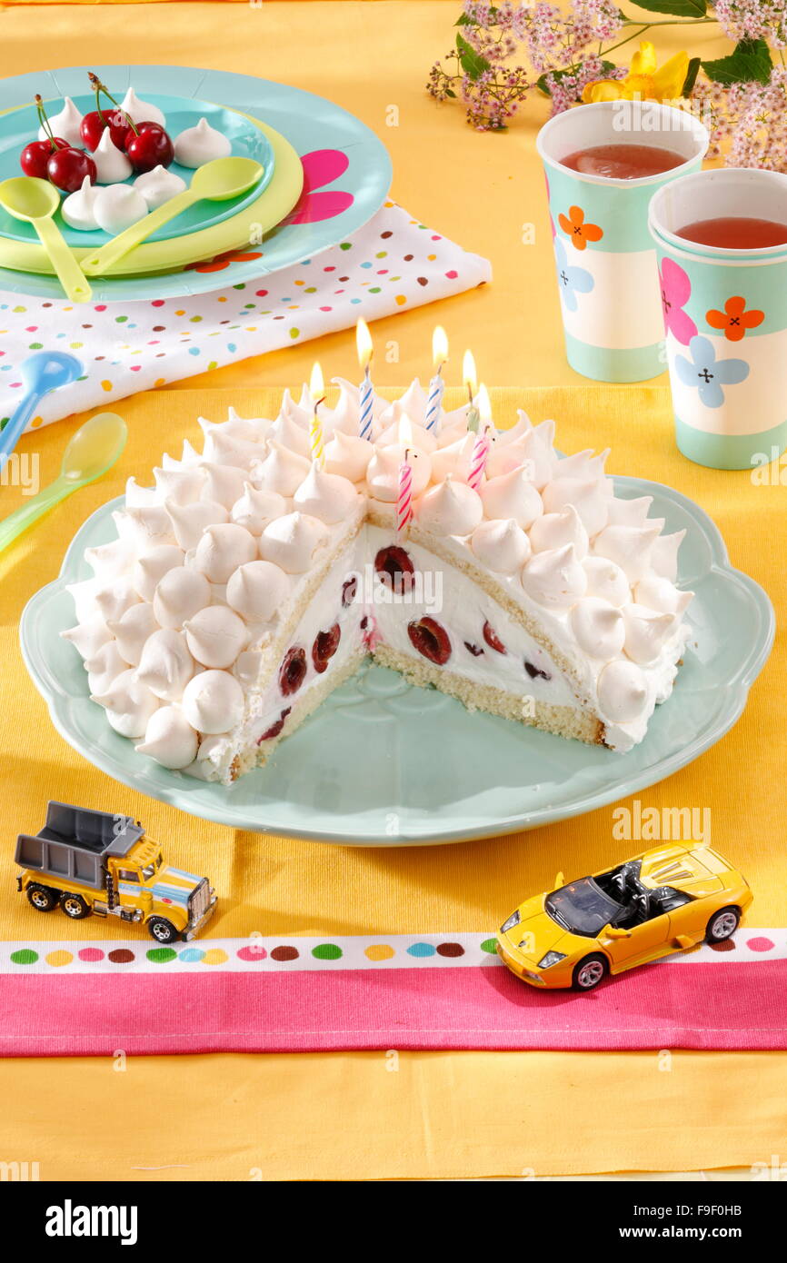 Birthday bomb hi-res stock photography and images - Alamy