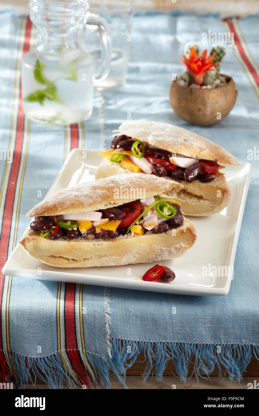 Mexican tortas hi-res stock photography and images - Alamy