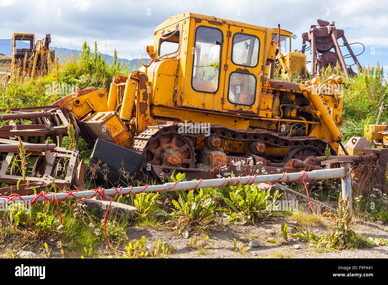 Vintage bulldozer hi-res stock photography and images - Alamy