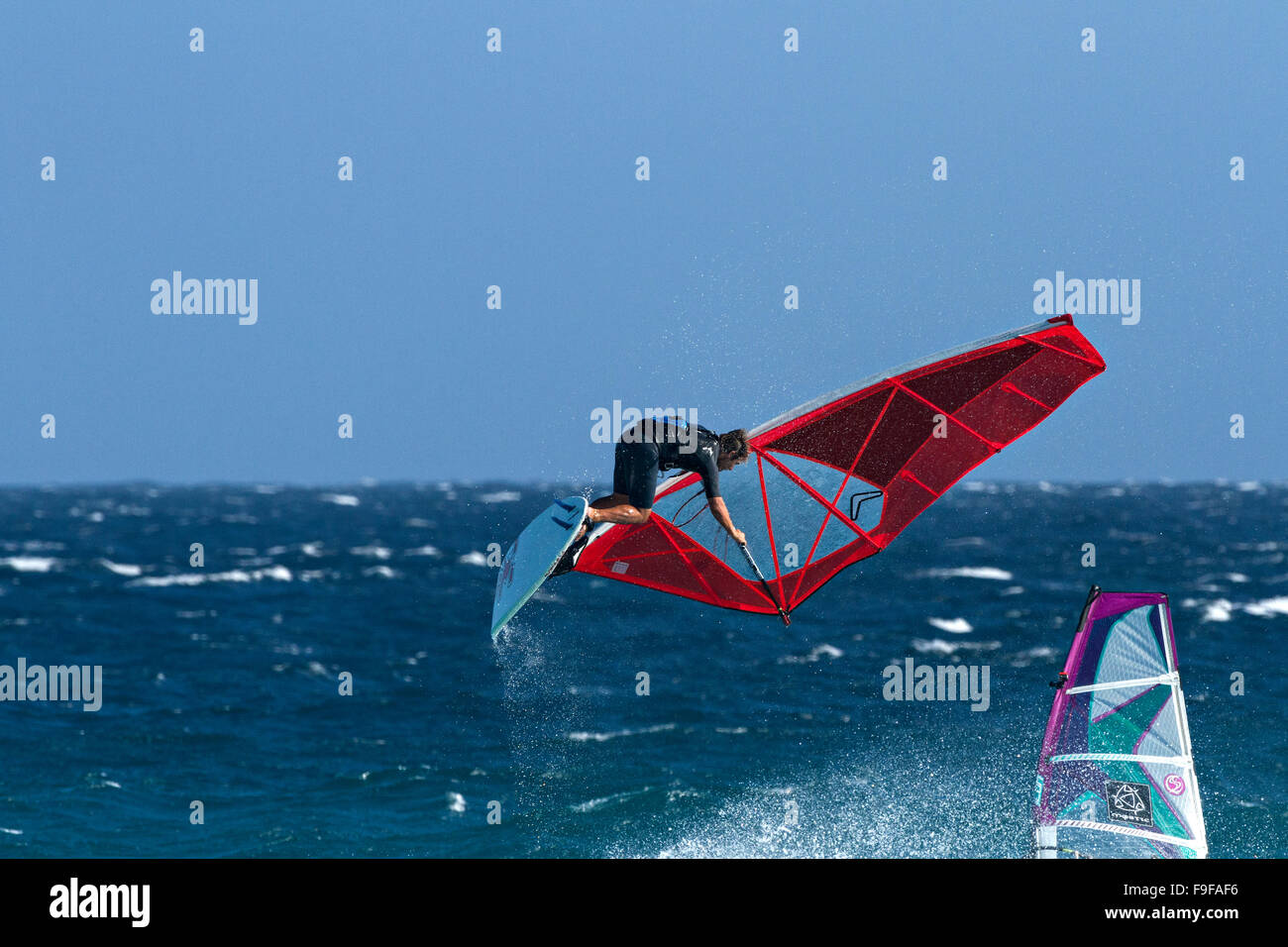 Stunt wind surfer wave jumping hi-res stock photography and images - Alamy