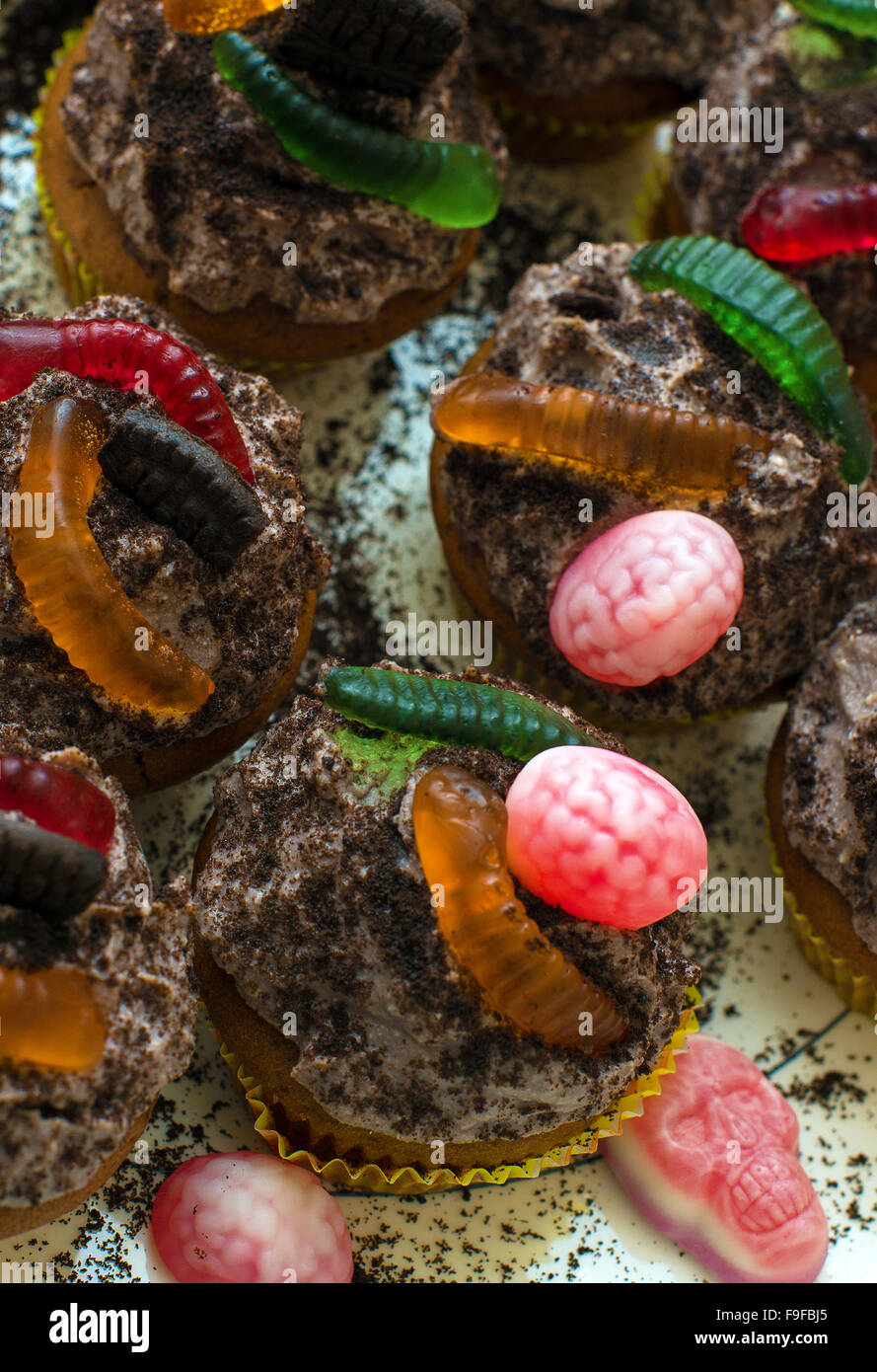 Ideas for Halloween. Cakes with sweet worms Stock Photo - Alamy