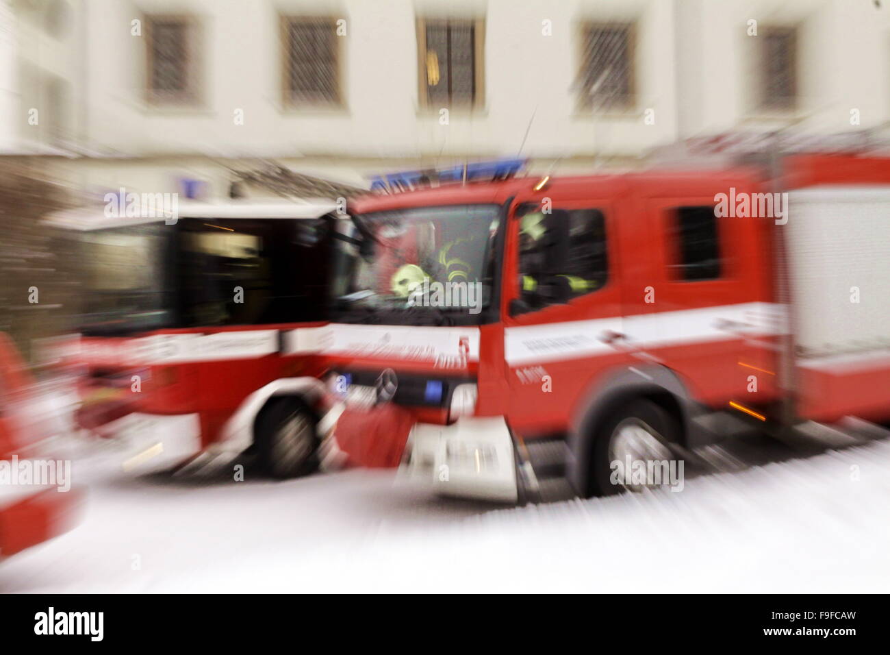 Fire and emergency hi-res stock photography and images - Alamy