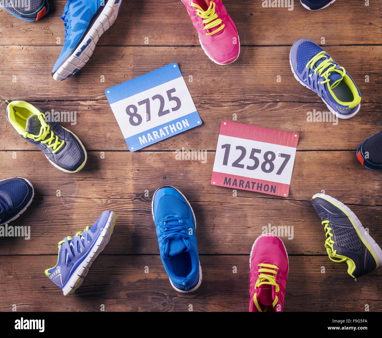 Neon numbers hi-res stock photography and images - Alamy