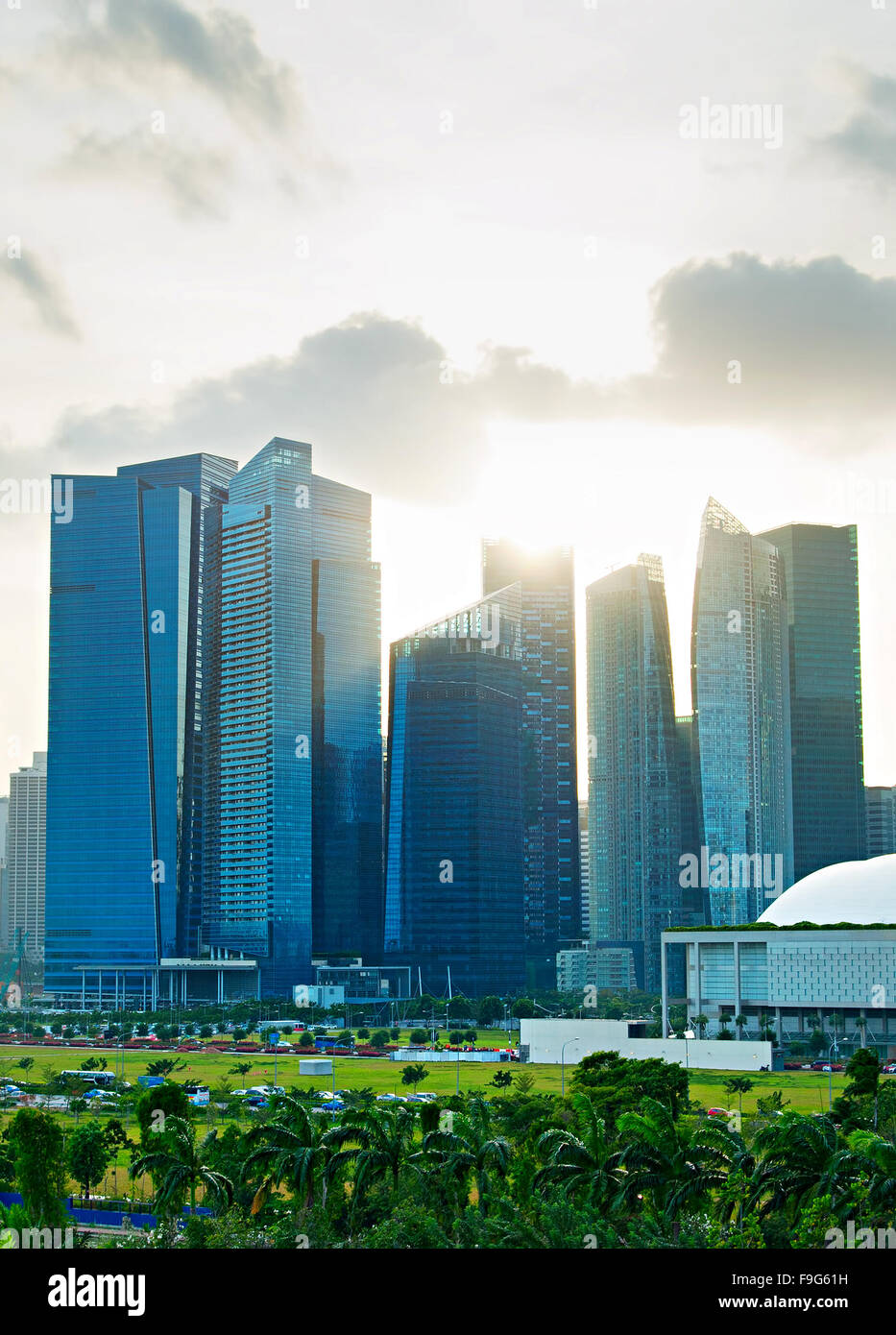 Vertical scenic view singapore hi-res stock photography and images - Alamy
