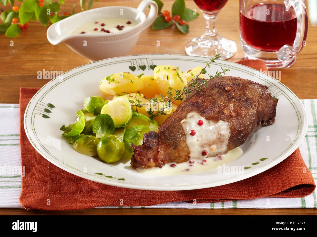 Hare Dishes High Resolution Stock Photography and Images - Alamy