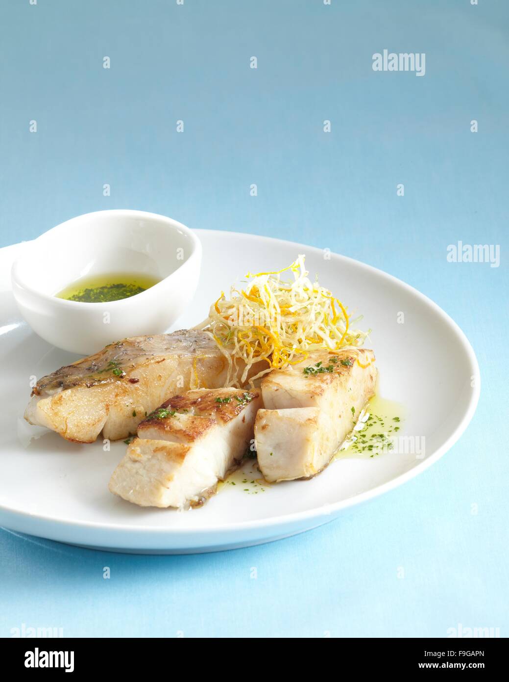 Carrot julienne fish hi-res stock photography and images - Alamy