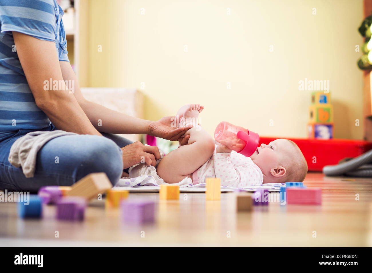 Changing nappy hi-res stock photography and images - Alamy