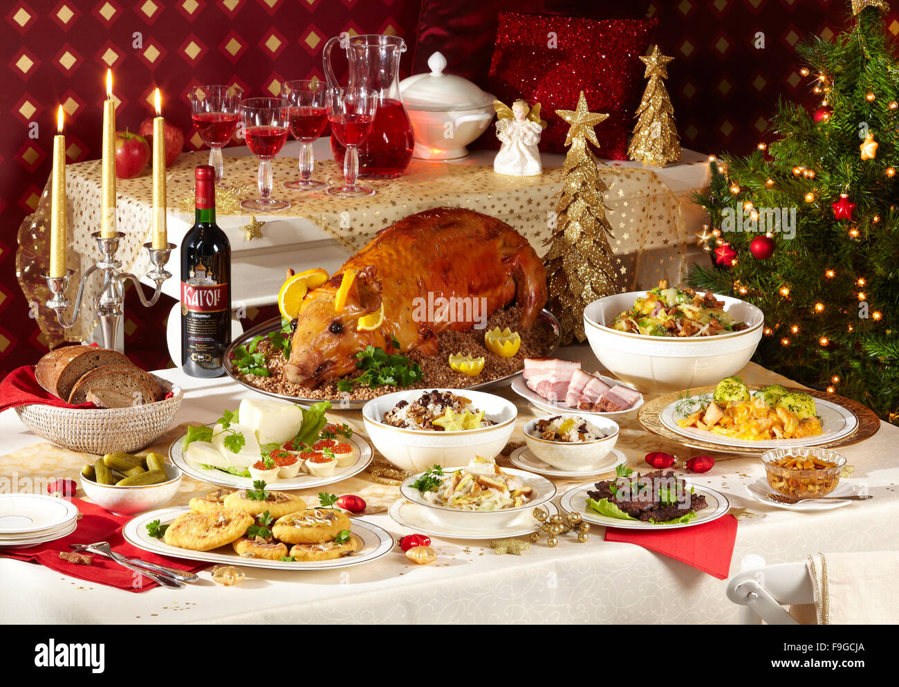 Russian new years eve table hi-res stock photography and images - Alamy