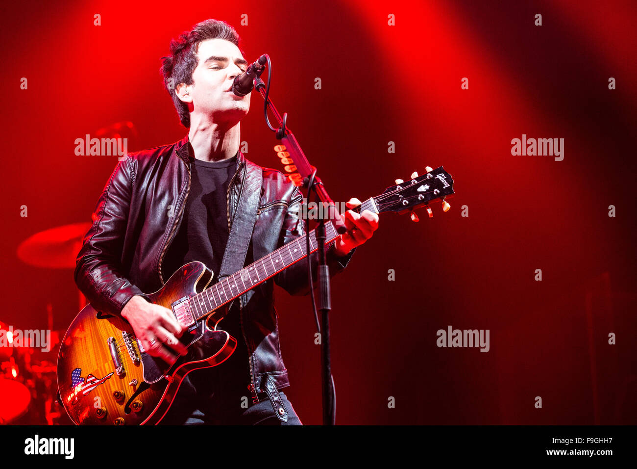 The O2, North Greenwich, London, UK. 16th December, 2015. Stereophonics ...