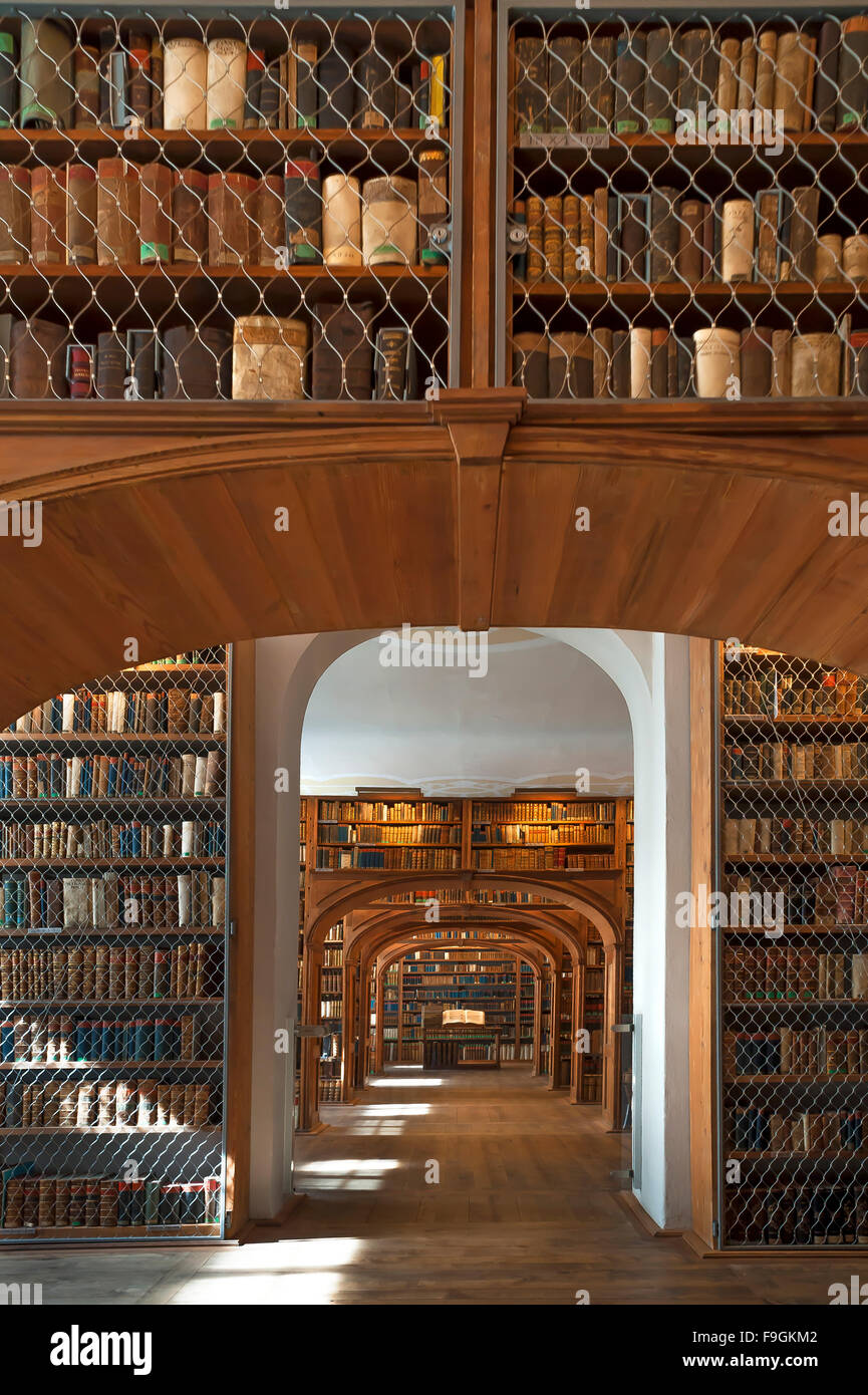 Historical library hi-res stock photography and images - Alamy