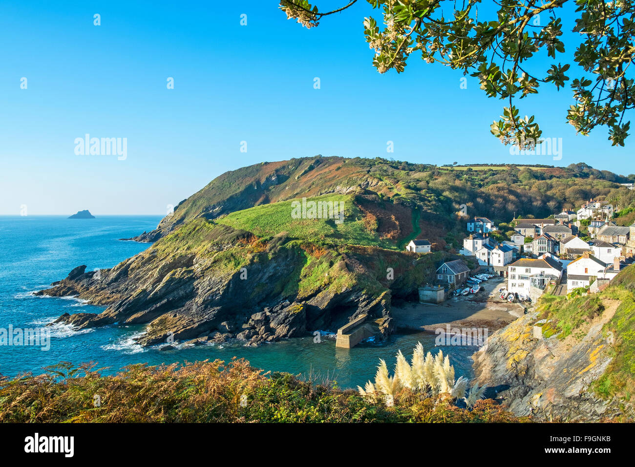 The coastal village of Portloe in Cornwall, England, UK Stock Photo - Alamy