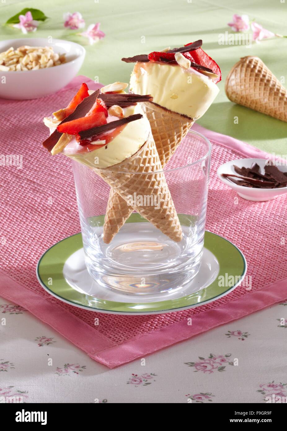 Cornetto ice hi-res stock photography and images - Alamy