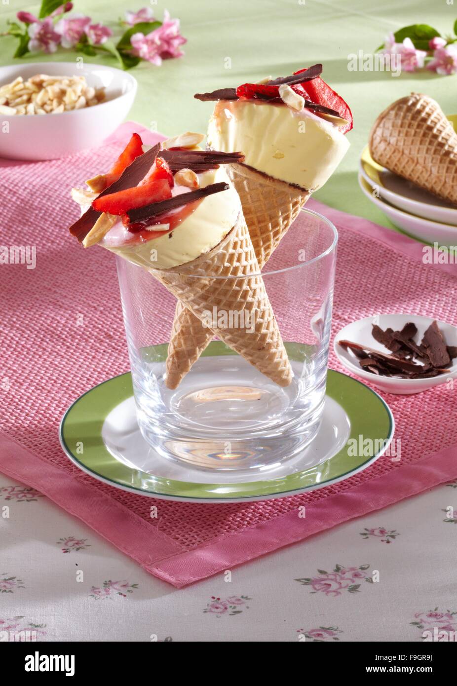 Ice cream cornetto hi-res stock photography and images - Alamy