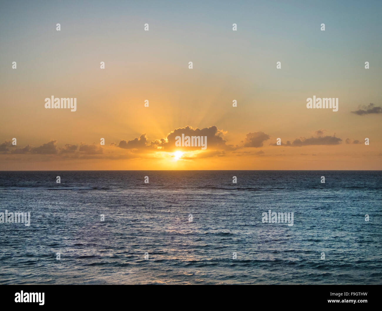 Golden rays of sunrise hi-res stock photography and images - Alamy