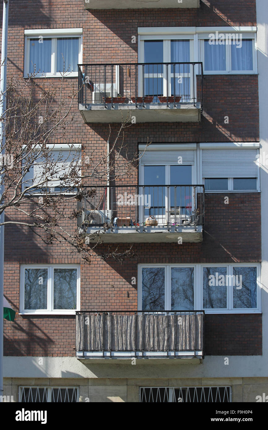 Apartment block buildings budapest hi-res stock photography and images ...