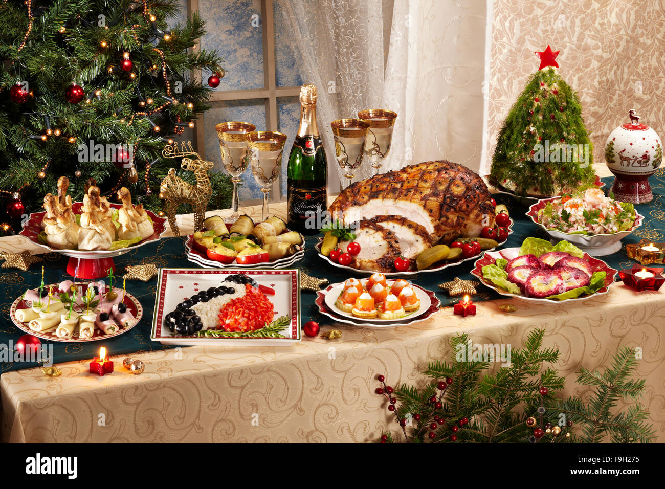 Russian new years eve table hi-res stock photography and images - Alamy