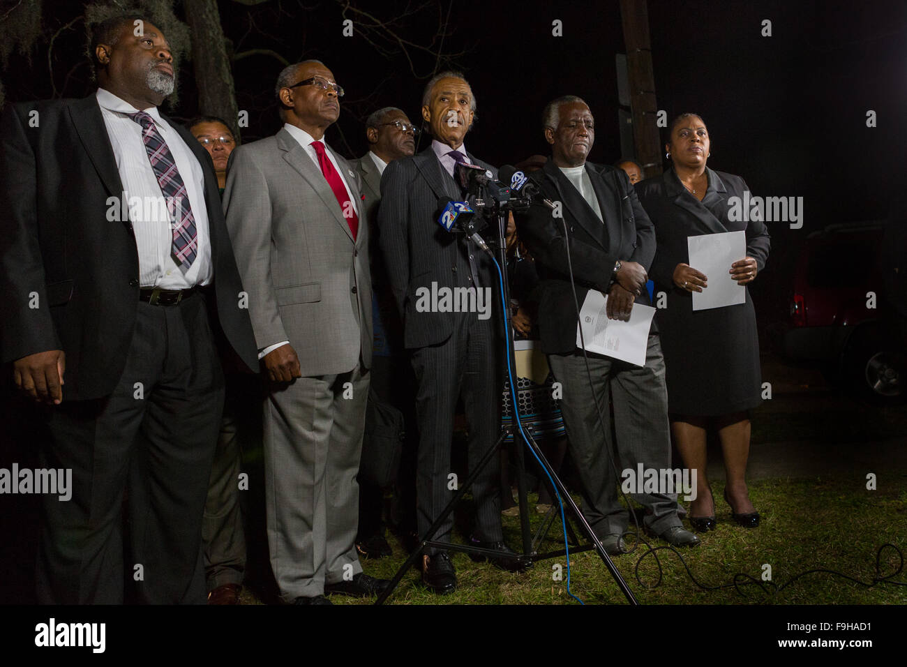 Rev james nelson hi-res stock photography and images - Alamy