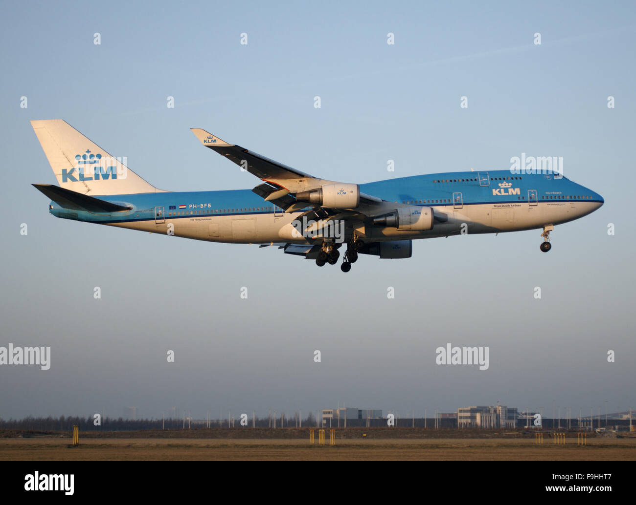 Close up jumbo boeing 747 hi-res stock photography and images - Alamy