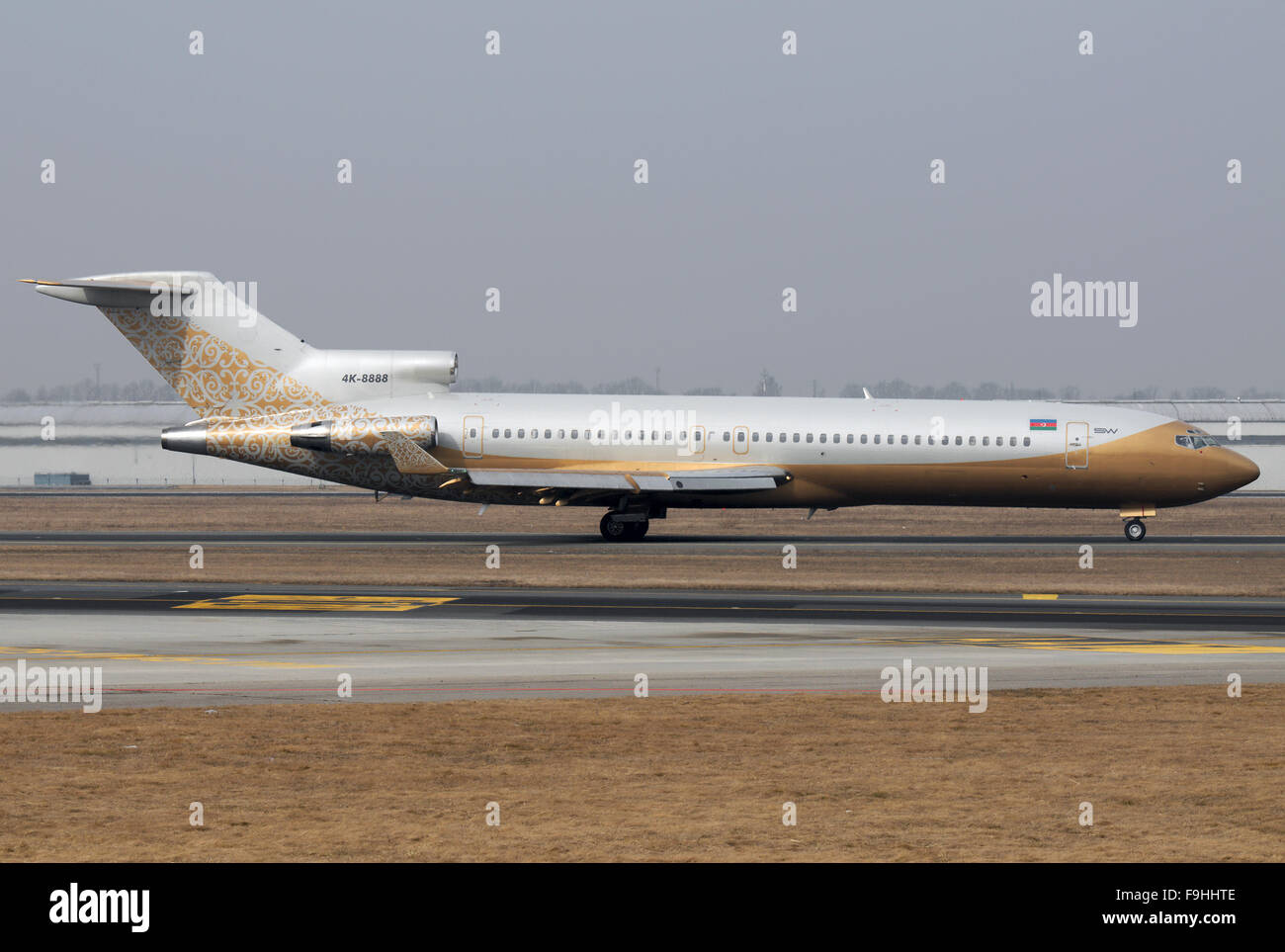 Luxury boeing 727 aircraft hi-res stock photography and images - Alamy