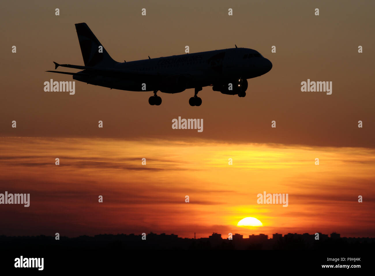 Airbus 319 neo hi-res stock photography and images - Alamy