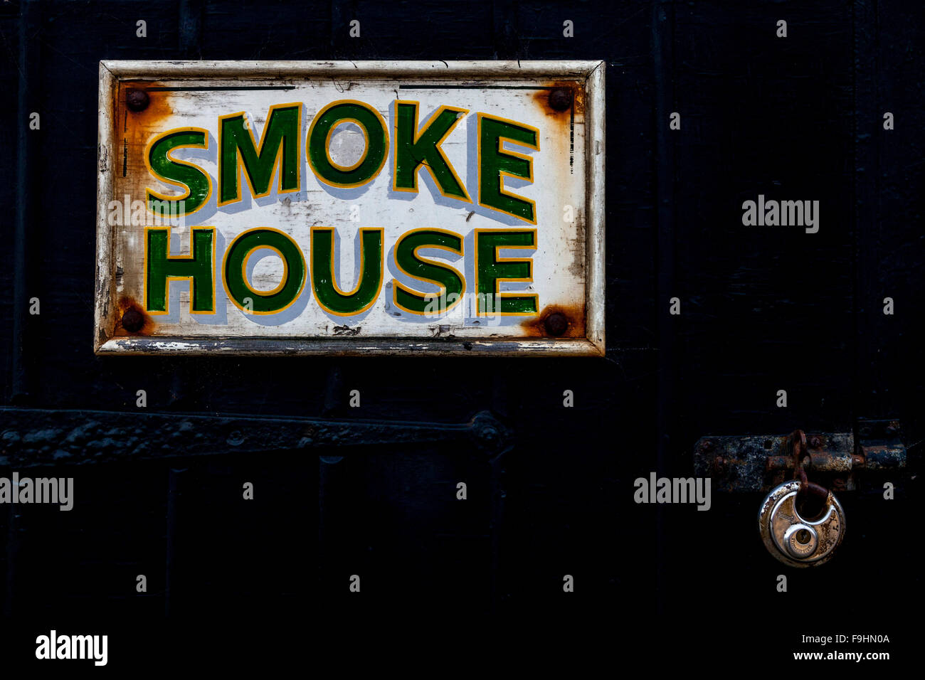 Fish smoking house hi-res stock photography and images - Alamy