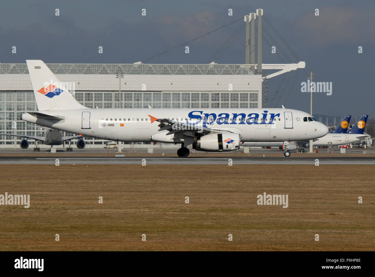 Spanair High Resolution Stock Photography and Images - Alamy