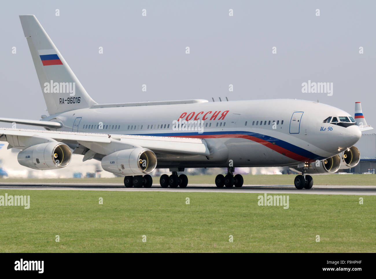 Il 96 plane hi-res stock photography and images - Alamy