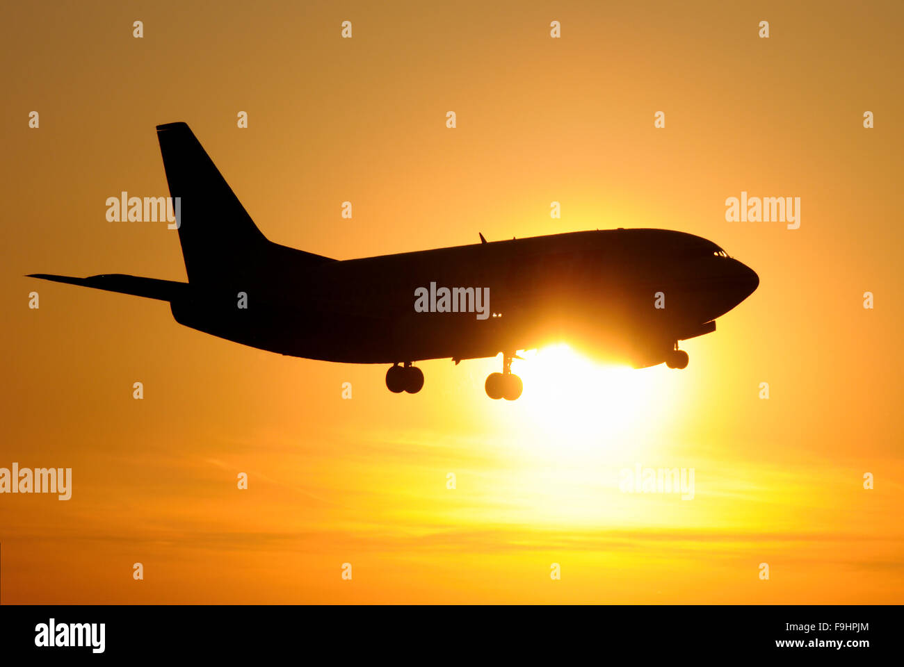 737 500 hi-res stock photography and images - Alamy