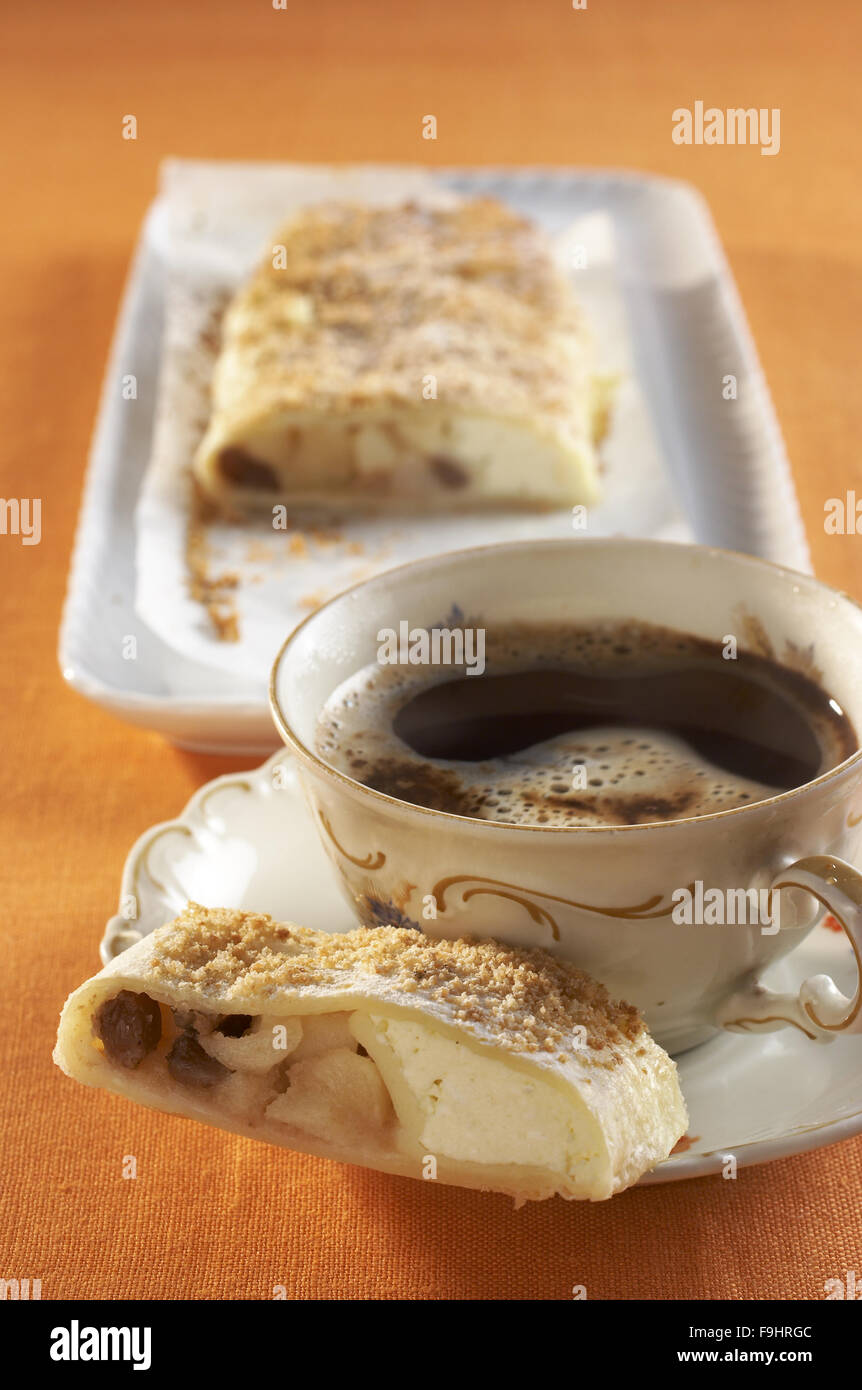 Curd strudel hi-res stock photography and images - Alamy