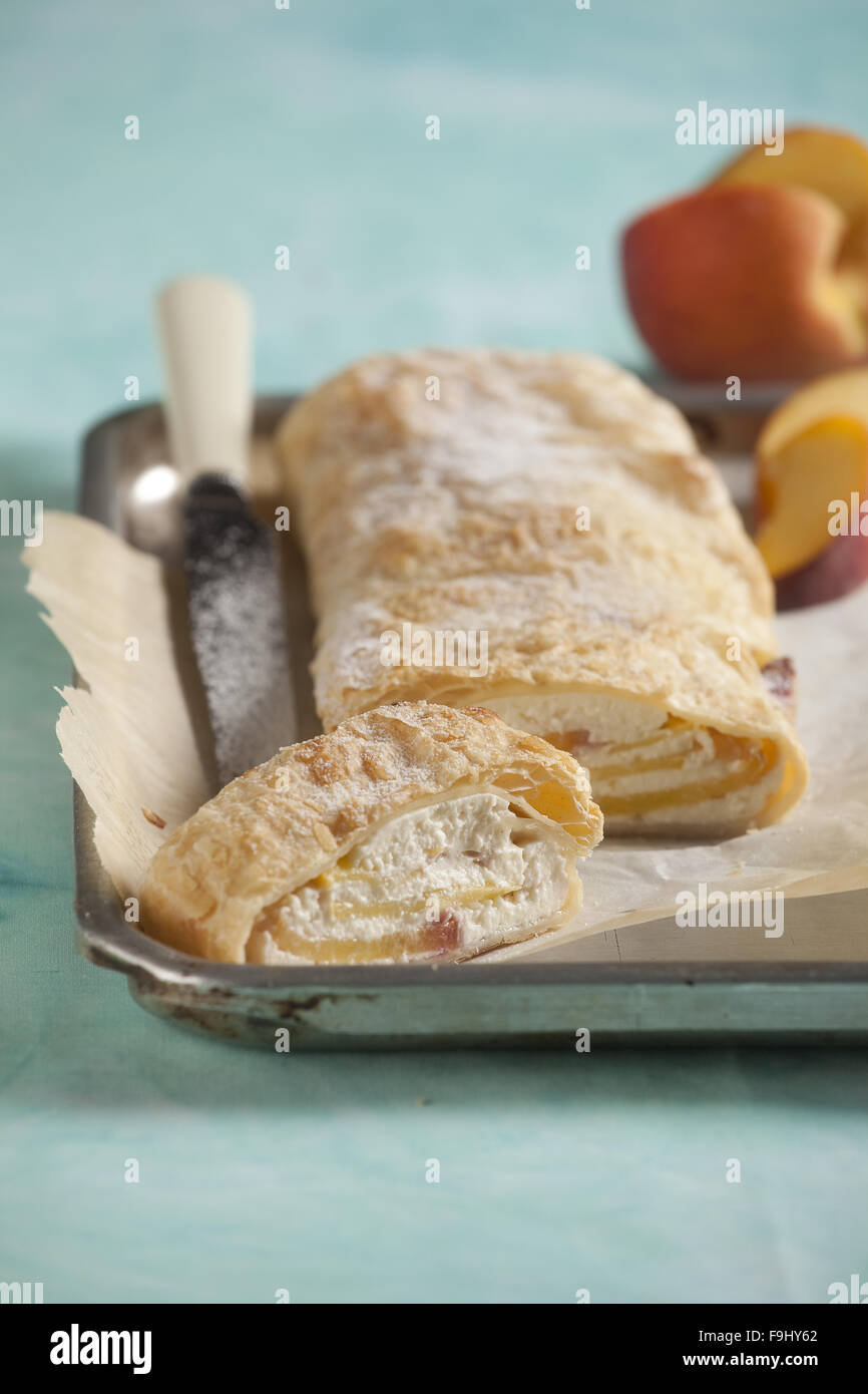Curd strudel hi-res stock photography and images - Alamy