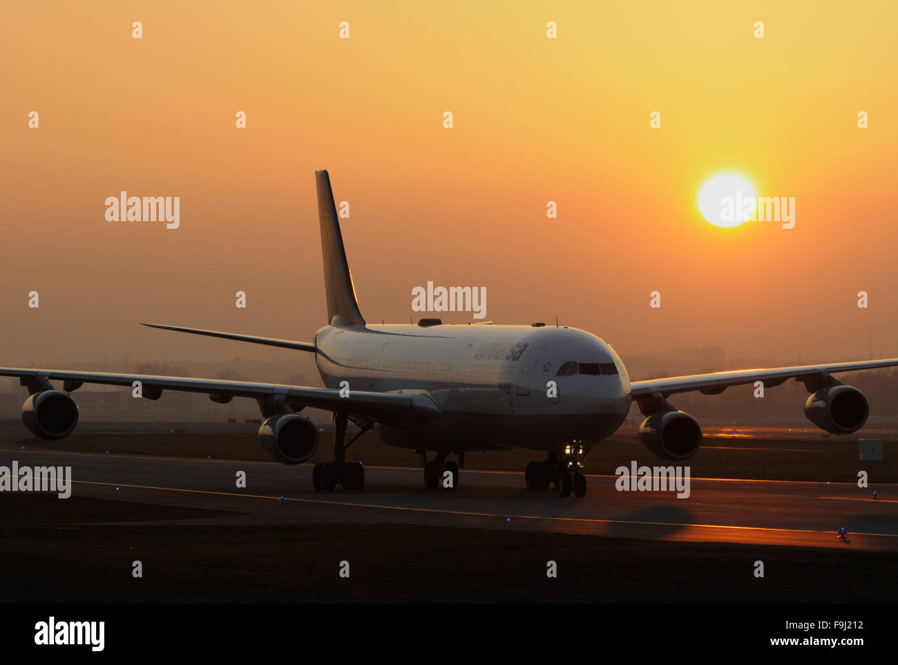 A340 600 hi-res stock photography and images - Alamy