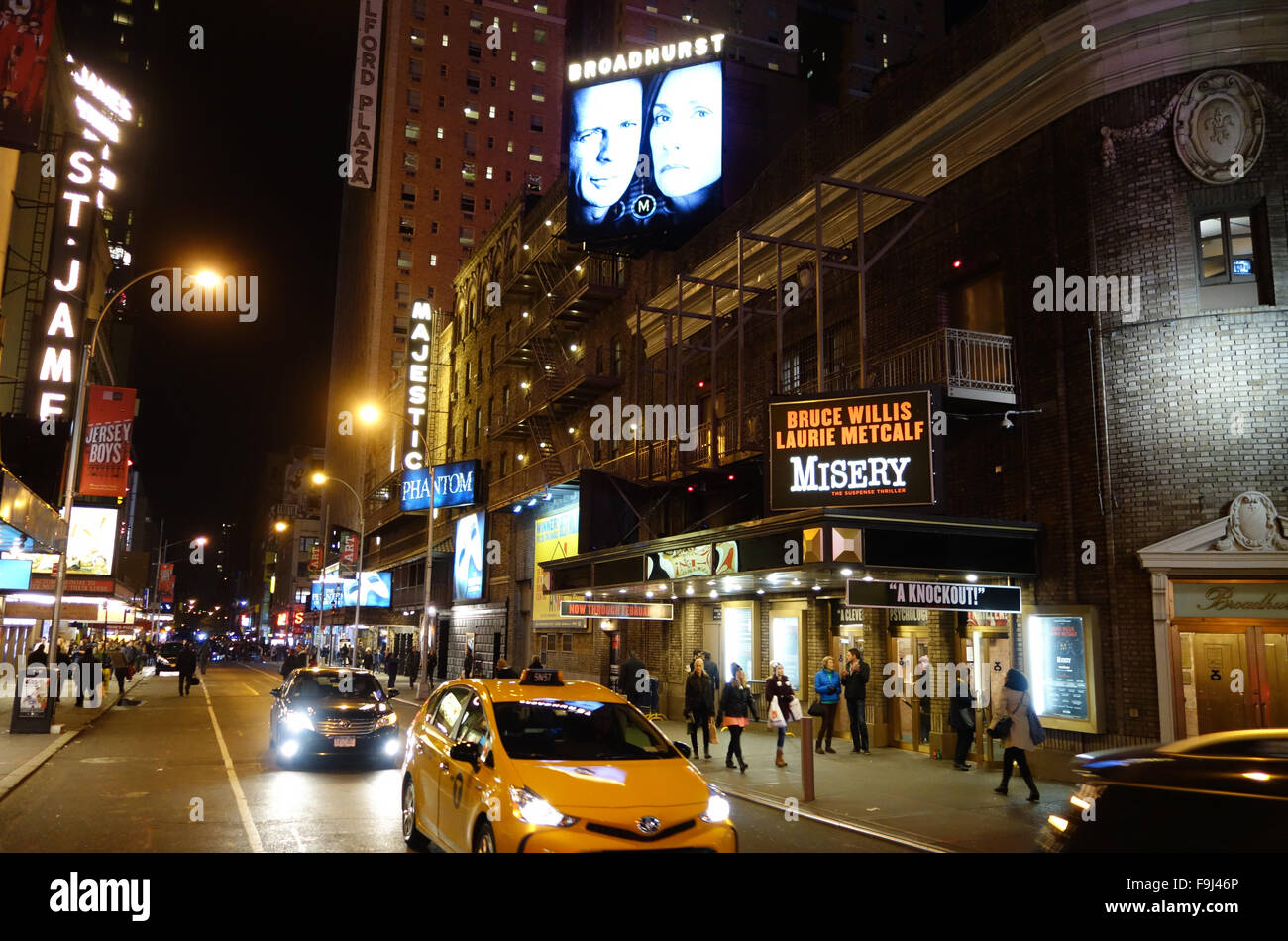 Broadway, New York, USA. 26th Nov, 2015. Busy traffic rushes past the ...