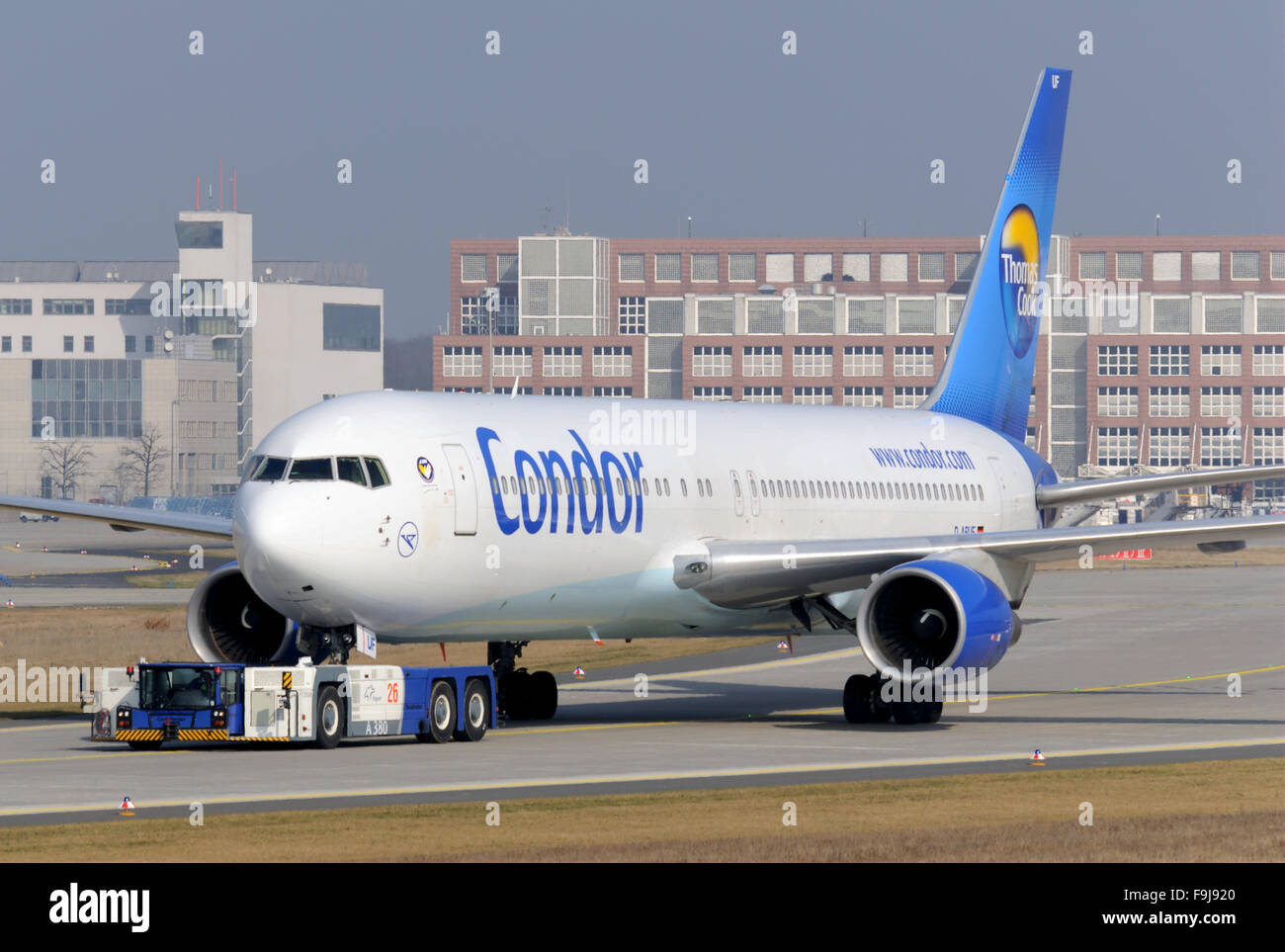 Condor boeing 767 300 hi-res stock photography and images - Alamy