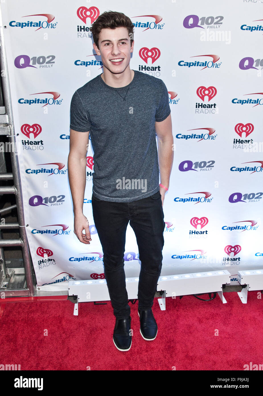 Shawn Mendes Poses at Q102's Jingle Ball 2015 at Wells Fargo Center on ...