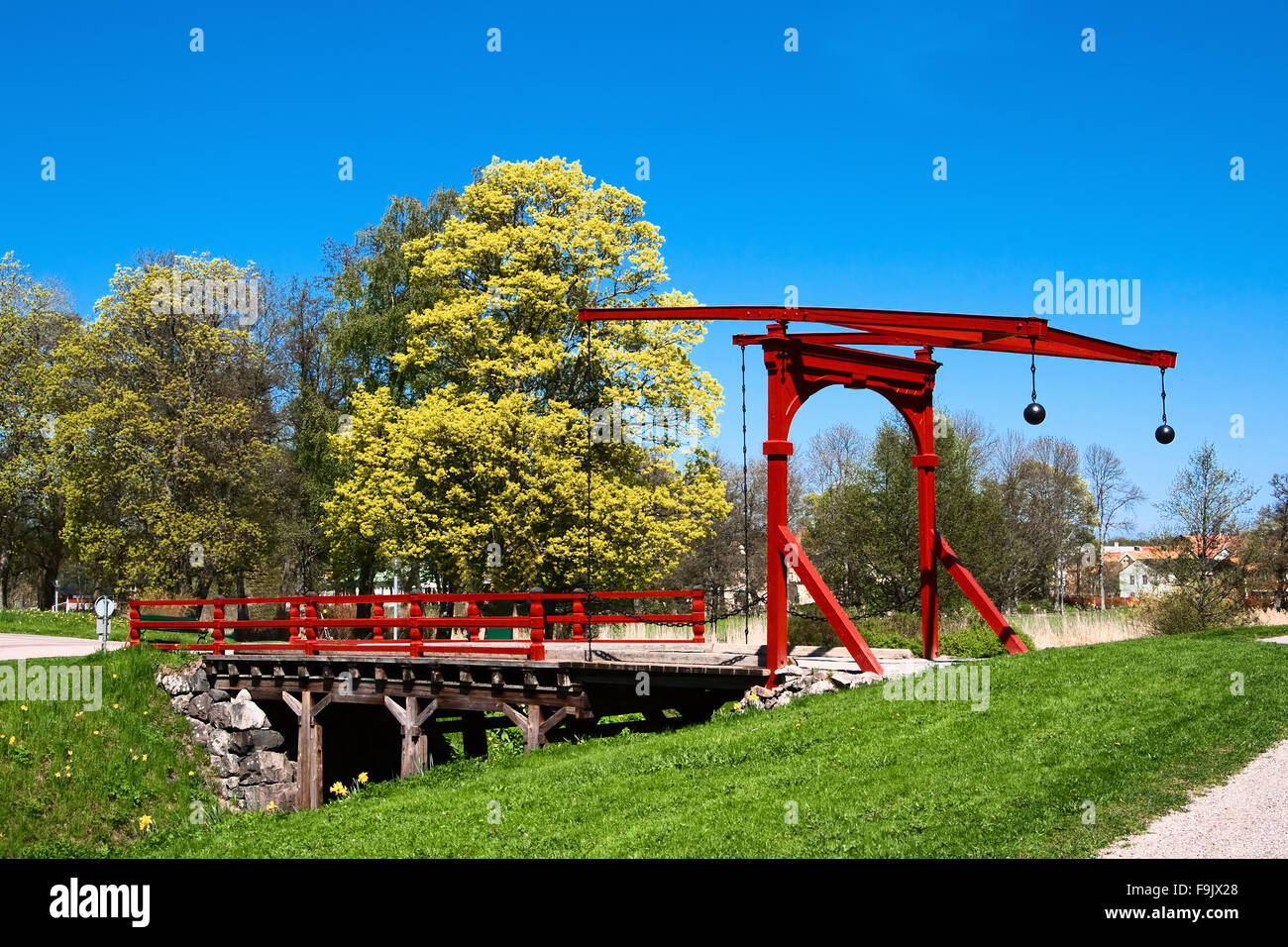 Drawbridge and ramparts hi-res stock photography and images - Alamy