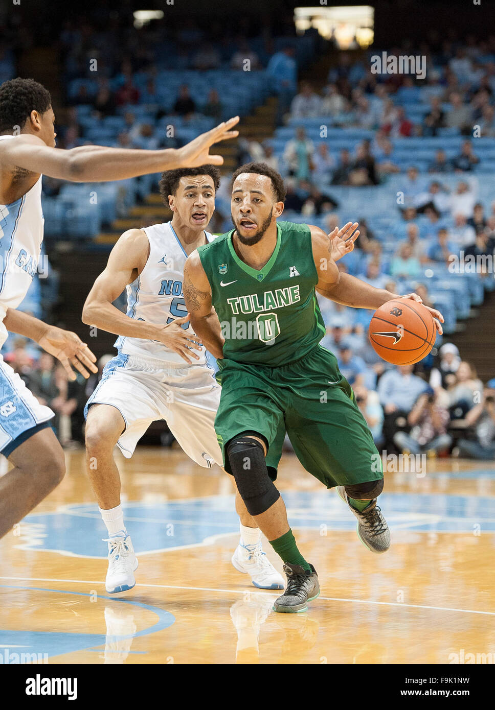 Tulane green wave mens basketball hi-res stock photography and images ...