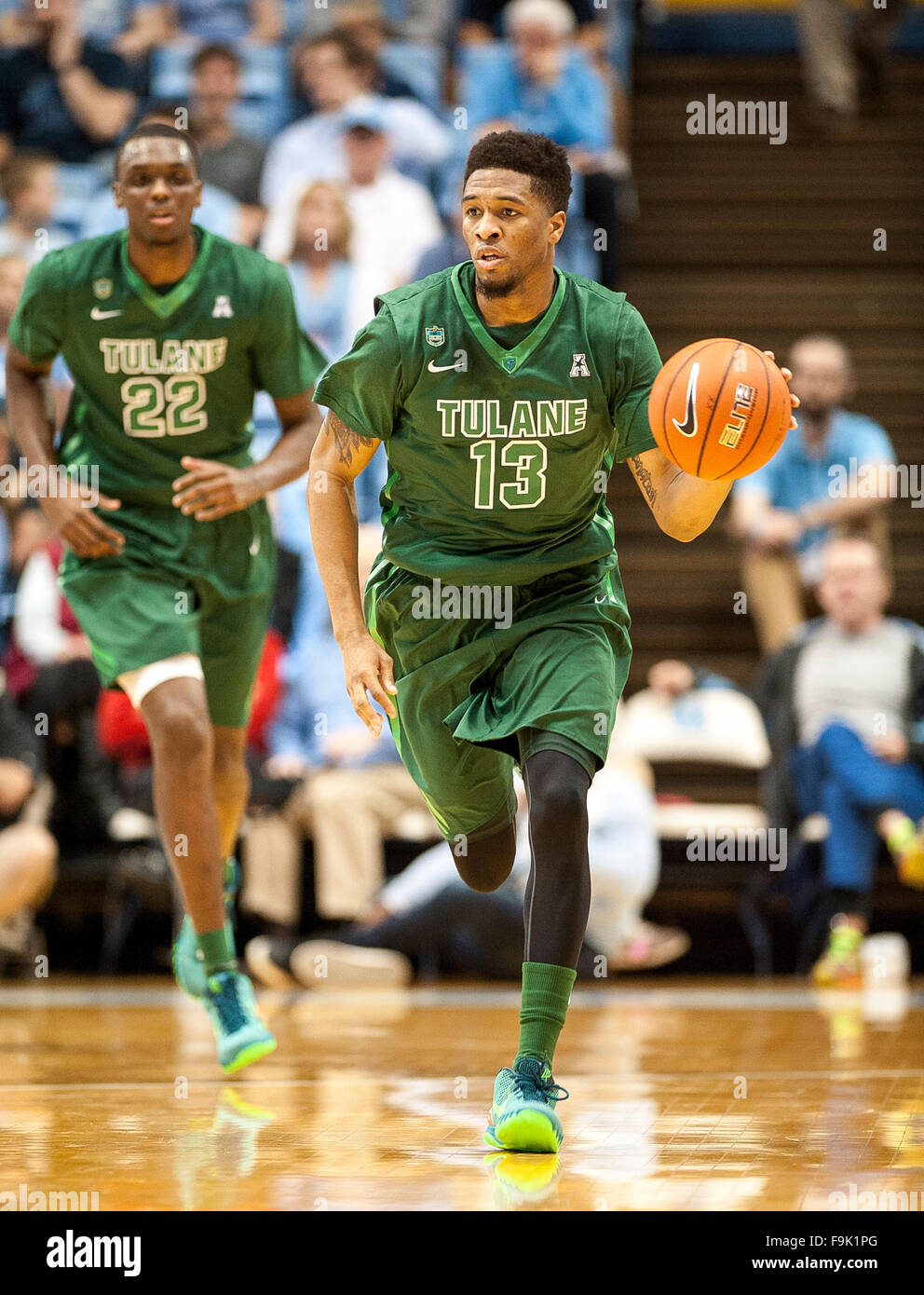 Tulane green wave mens basketball hi-res stock photography and images ...